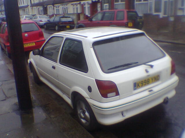 Ford Fiesta RS Turbo Replica 1.4 K-Reg White £650 ONO : Cars For Sale ...
