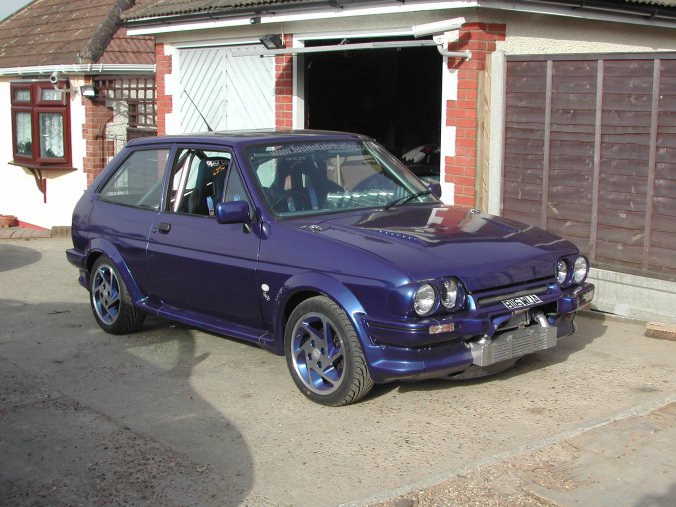 Nearly finished my XR2 1.9 turbo.... loadsa pics.... : Member's Gallery ...