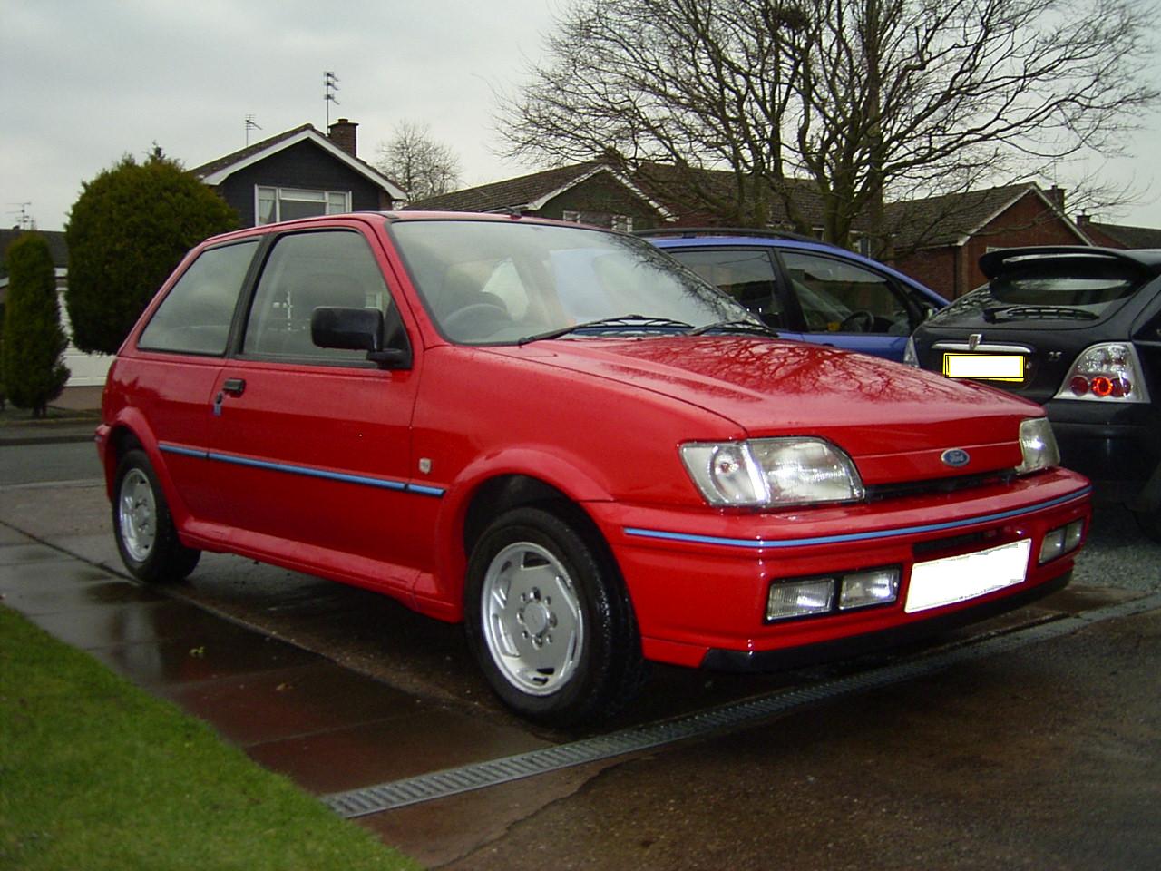 BARGAIN!!! Excellent Condition XR2I ** Reduced now £600!!!** : Cars For ...